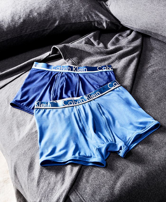 Calvin Klein Men's Comfort Microfiber Trunk 3 Pack & Reviews ...